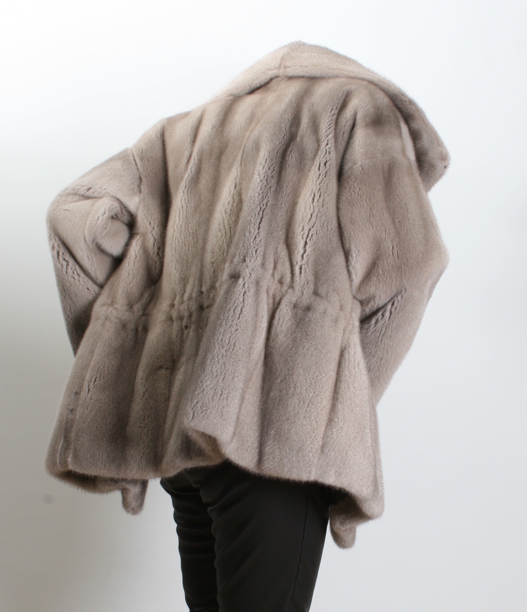 Short mink fur | ROHRMANN